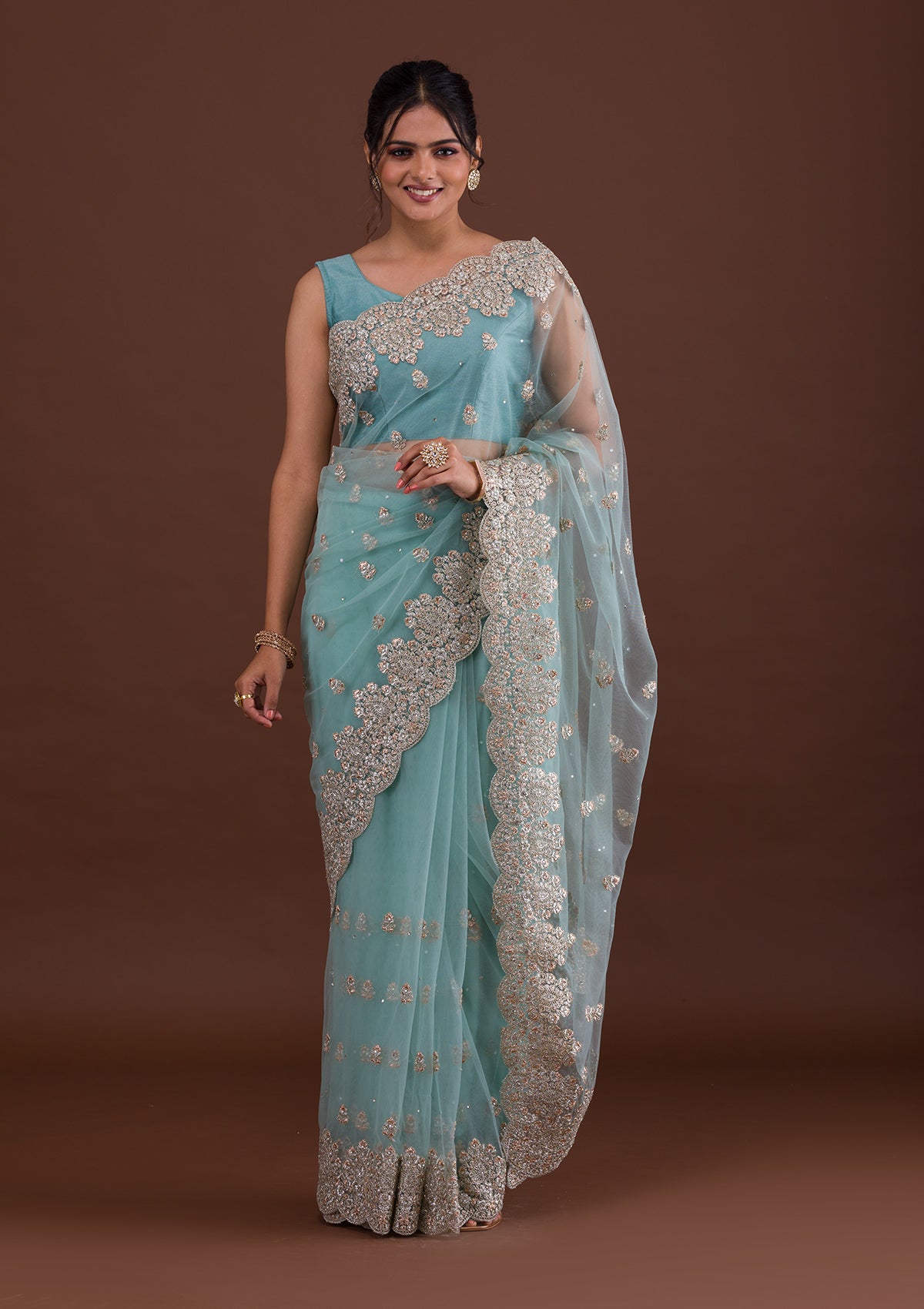 Buy Sea Green Threadwork Net Saree - Koskii